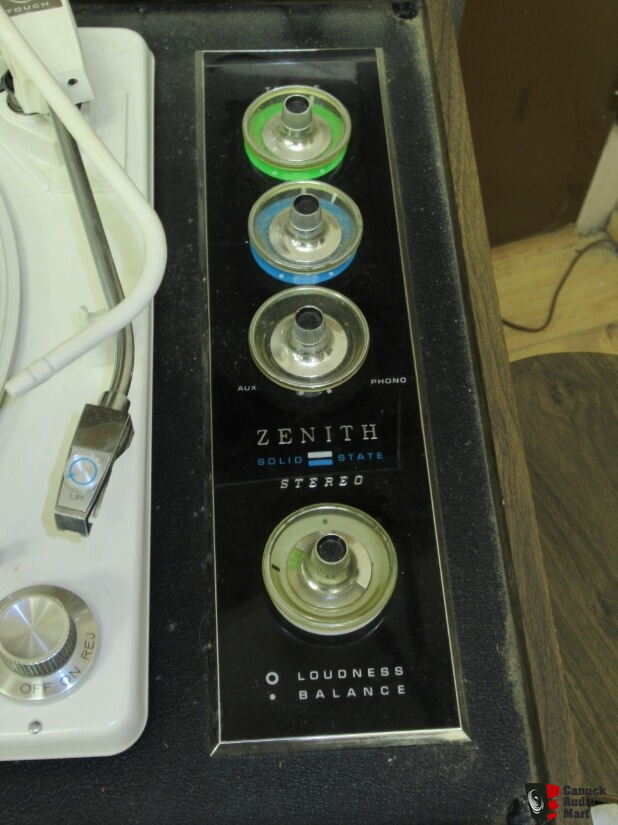 ZENITH Solid States Stereo record player, turntable with original stand ...