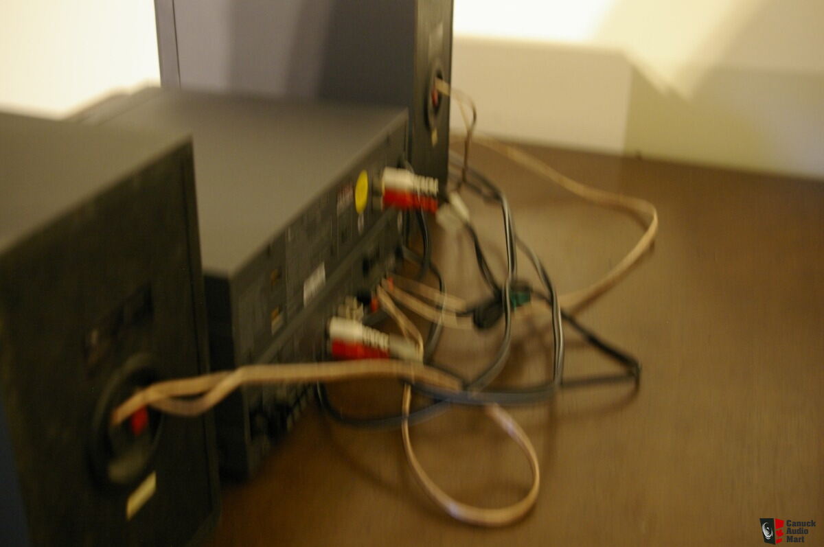Nakamichi Compact Stereo System Photo #3898677 - UK Audio Mart
