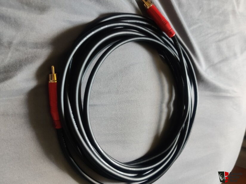 Canare L-4E6S RCA interconnect cables 15ft pair For Sale - Canuck Audio ...