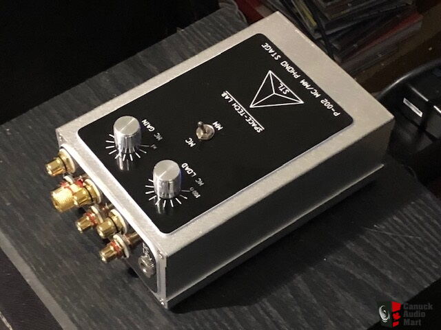Space-Tech Lab. P-002 MC + MM phono stage with variable MC gain and ...