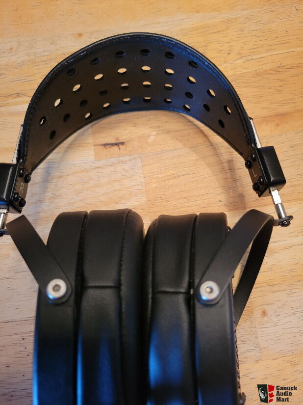 Audeze LCD-2 Classic Planar Magnetics - 4.4mm balanced cable and 2.5mm ...