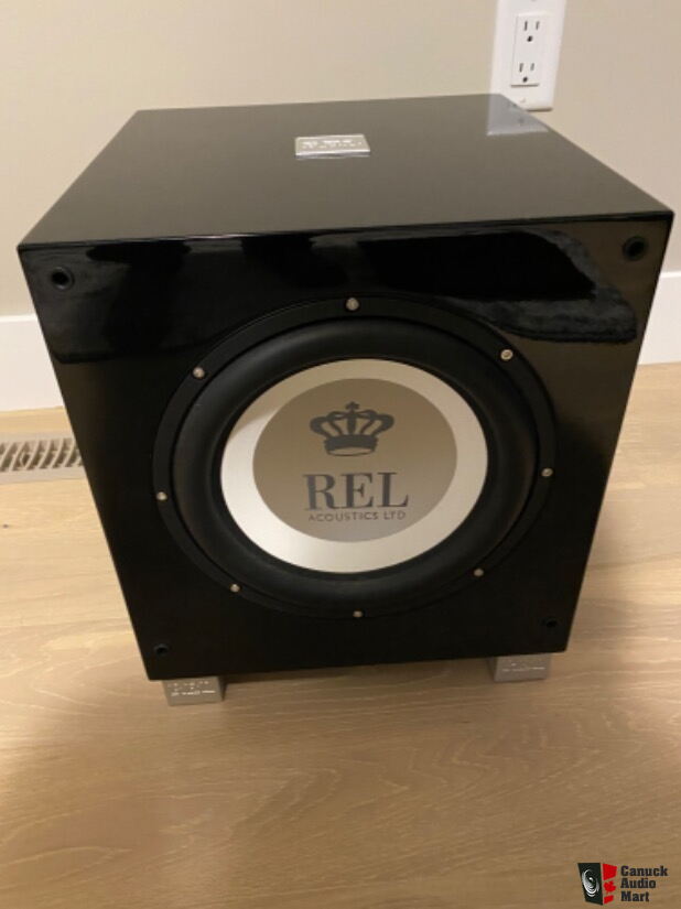 REL T/9i 10 Inch Subwoofer - Black Piano Gloss Finish For Sale - US ...