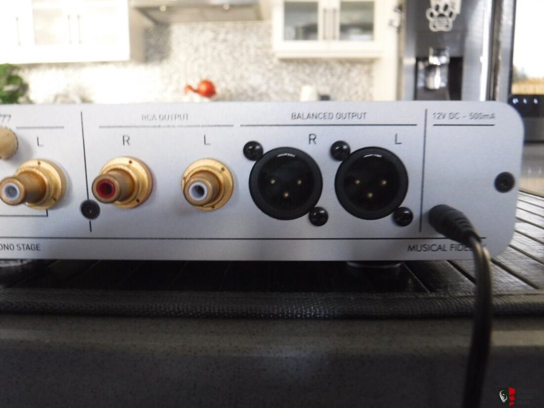 Musical Fidelity MX-VYNL Phono stage in mint condition Photo #3911838 ...
