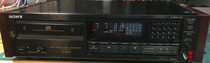 Sony CDP-707Es Photo #3912396 - UK Audio Mart