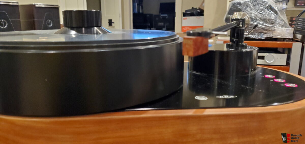 AMG Viella Turntable with AMG 12J2 Tonearm Photo #3917207 - US Audio Mart