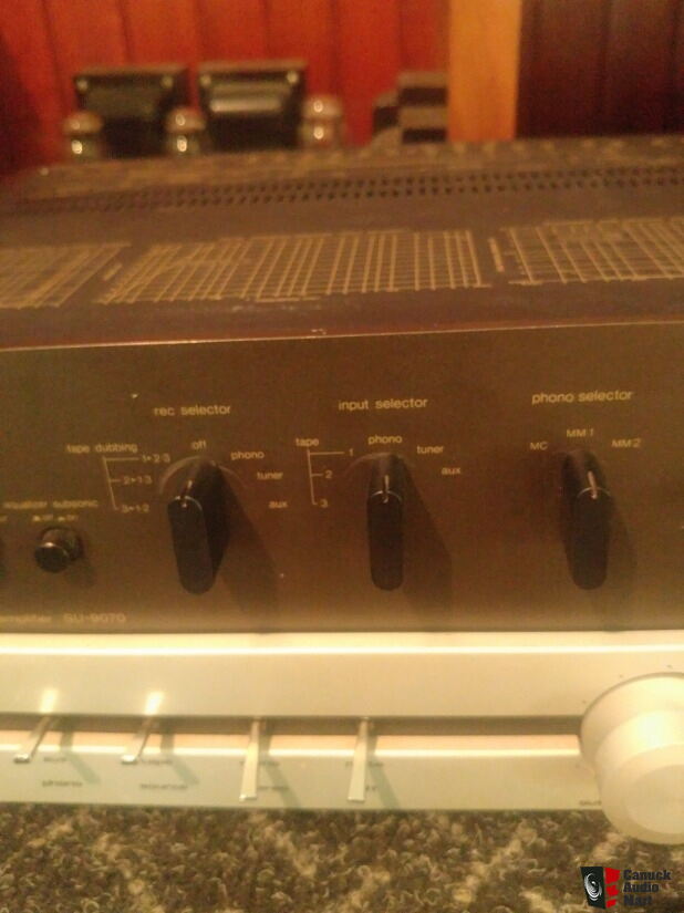 Technics 9070 Preamp professional Series Photo #3925080 - Canuck Audio Mart