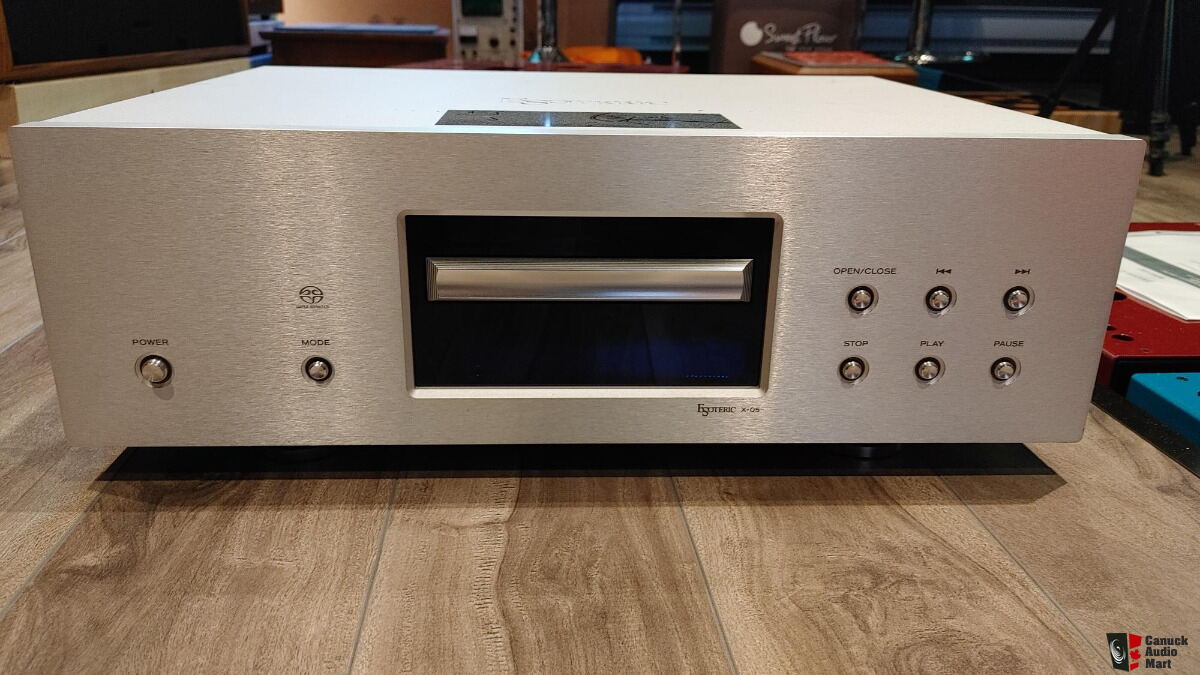 Esoteric X-05 CD / SACD Player MSRP$10,000 CAD / $7,000 USD Photo ...