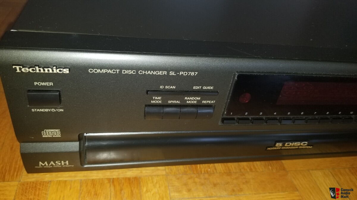 Technics SL-PD787 Compact 5 DISC CHANGER Photo #3926689 - UK Audio Mart
