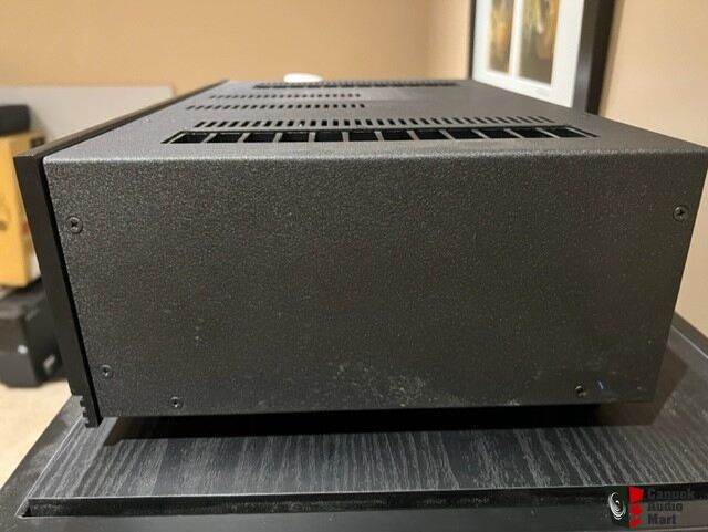 Anthem PVA 2 - 2 channel amp Photo #3928659 - Canuck Audio Mart