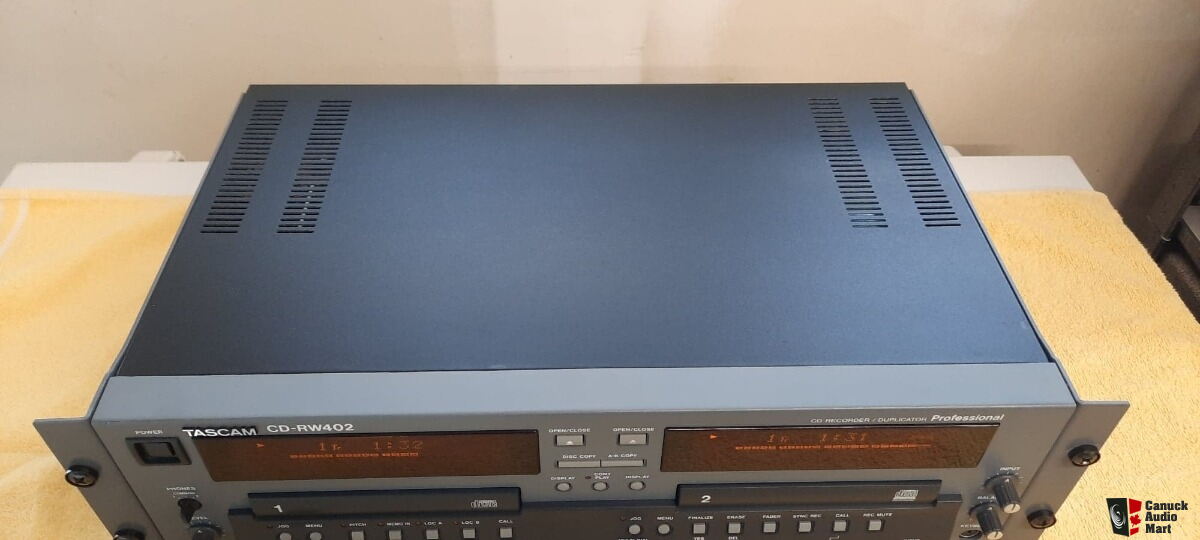 Tascam CD-RW402 Photo #3947969 - Canuck Audio Mart