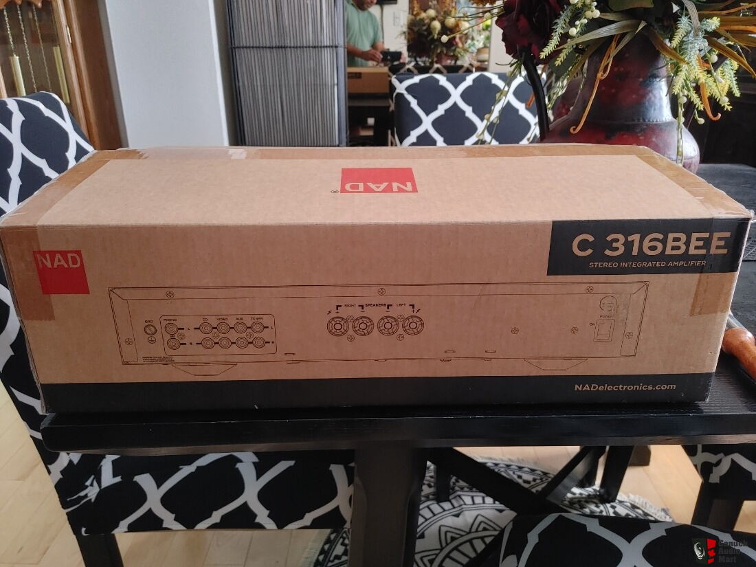 NAD 316BEE V2 In Like New Condition For Sale Canuck Audio Mart