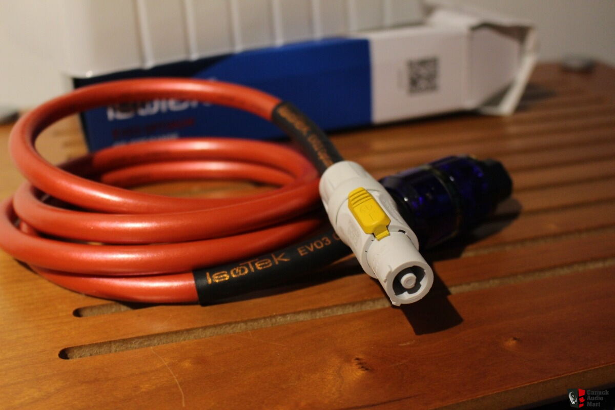 Isotek , EVO3 Optimum System Link Photo #3952364 - Canuck Audio Mart