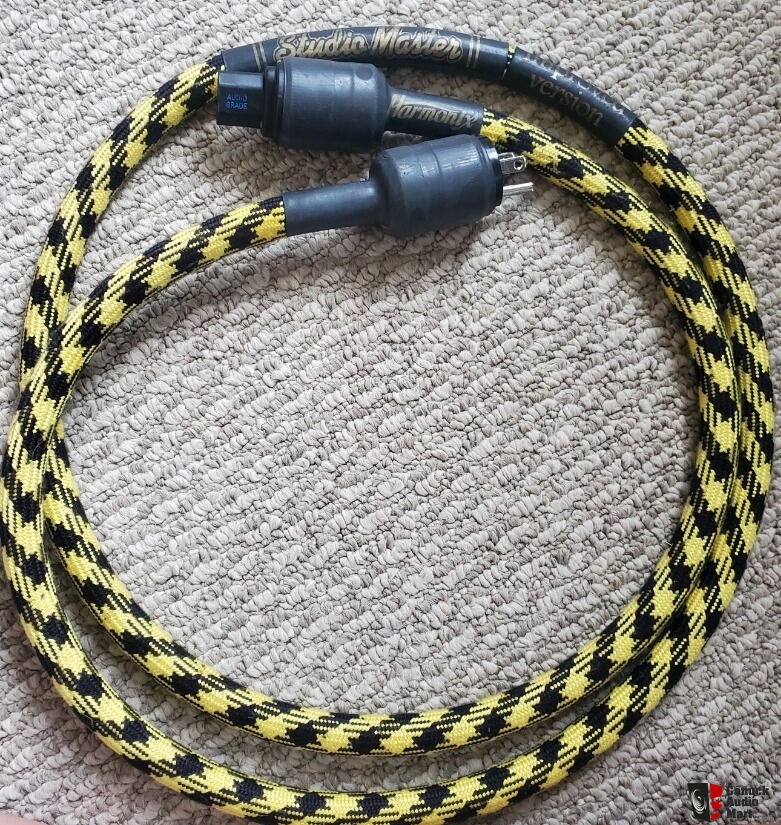 Harmonix Studio Master Improvce Version 2m Power Cord For Sale - Canuck ...