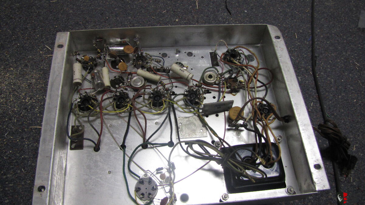 Magnavox stereo tube amplifier Photo #3959056 - Canuck Audio Mart