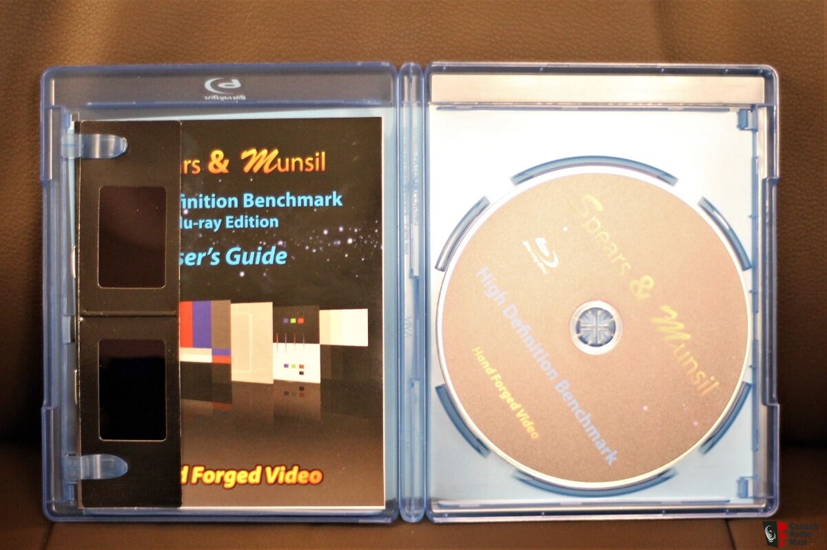 Spears & Munsil High-Definition Benchmark Blu-ray Edition disc Photo ...