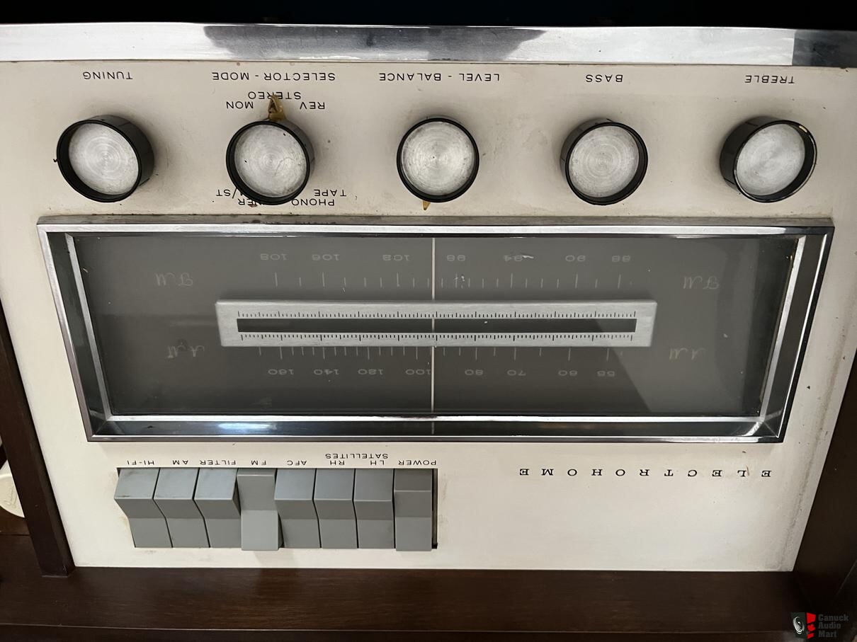 Dominion Electrohome Console Stereo Photo #3960050 - Canuck Audio Mart
