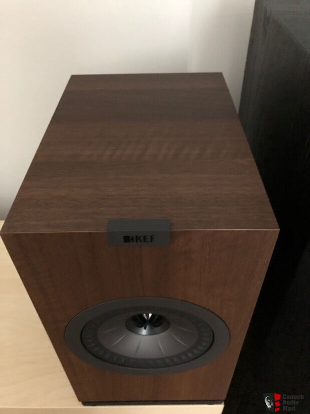 KEF Q350 (walnut) Photo #3993066 - US Audio Mart