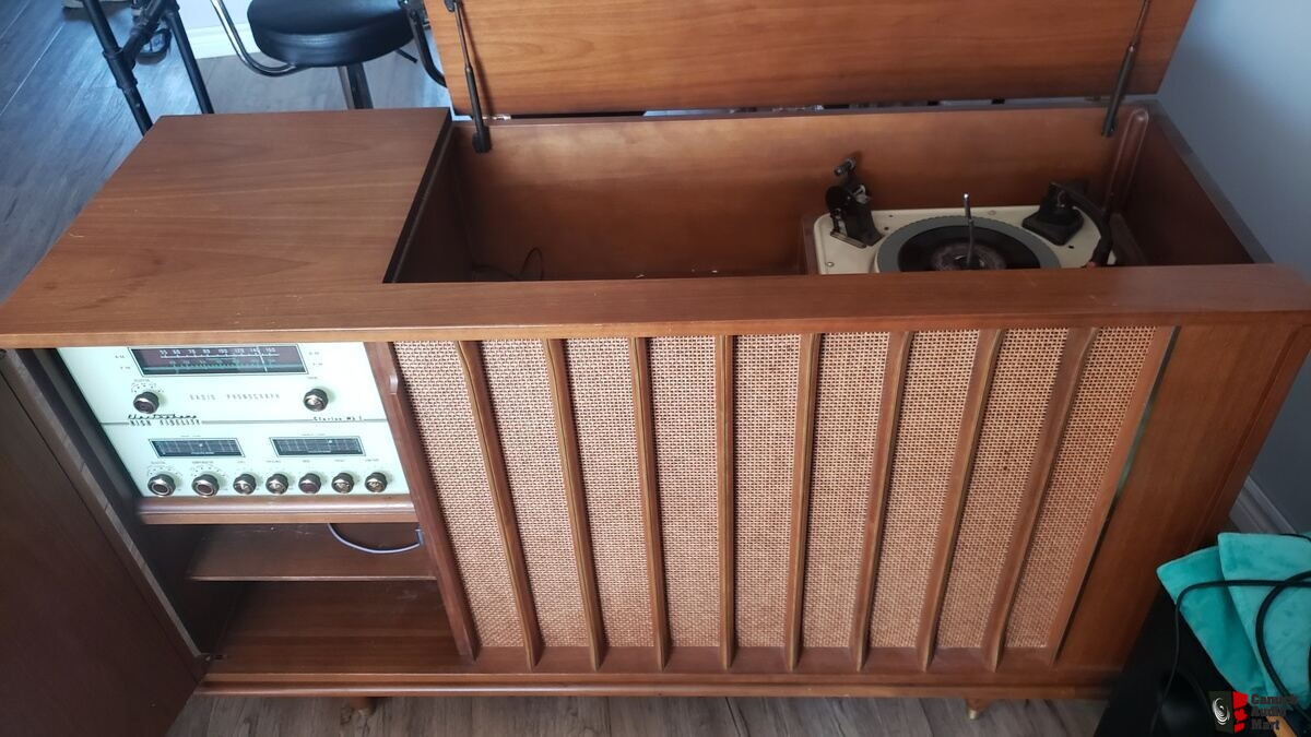 1950's Electrohome Mono / Tube audio Console Photo #4013768 - Canuck ...