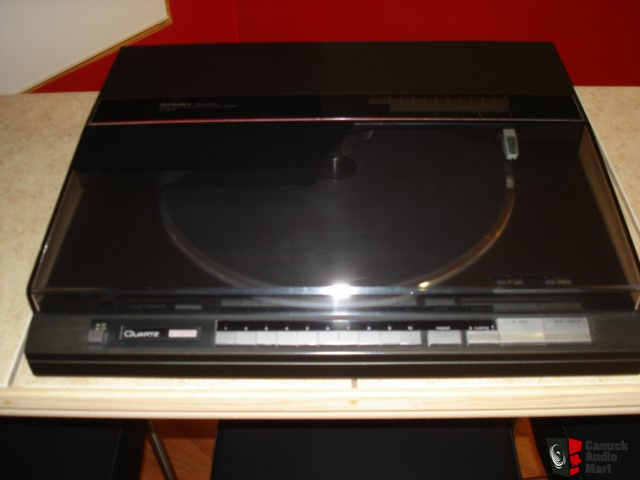Technics Quartz Direct Drive Automatic turntable SL-QL15 Photo #401928 ...