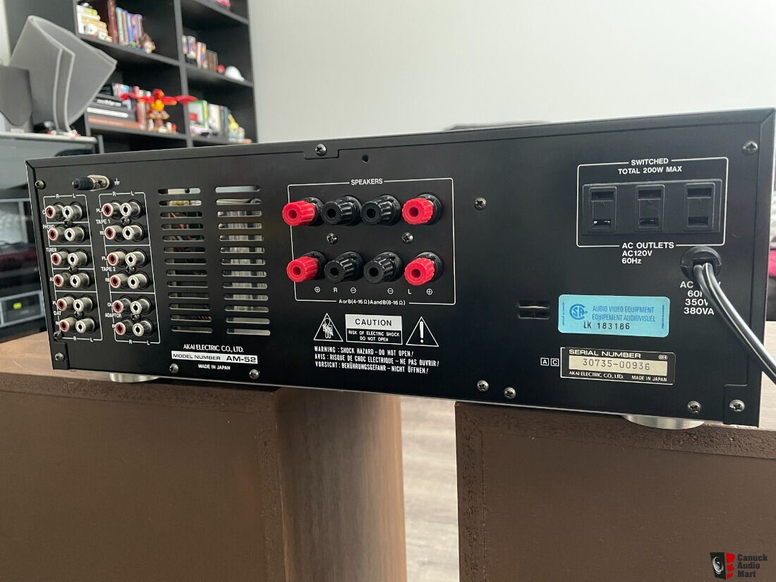 AKAI AM-52 Power Amplifier Photo #4020914 - Canuck Audio Mart