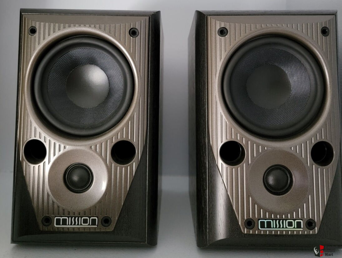 Denon System: Denon AVR-1000 & Denon DCM-340 CD Autochanger & speakers ...
