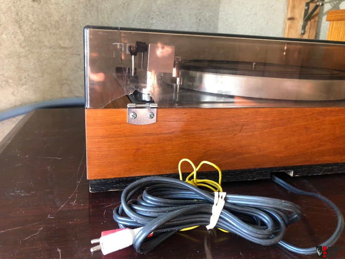 Lenco B52 Idler Turntable Photo #4021926 - US Audio Mart