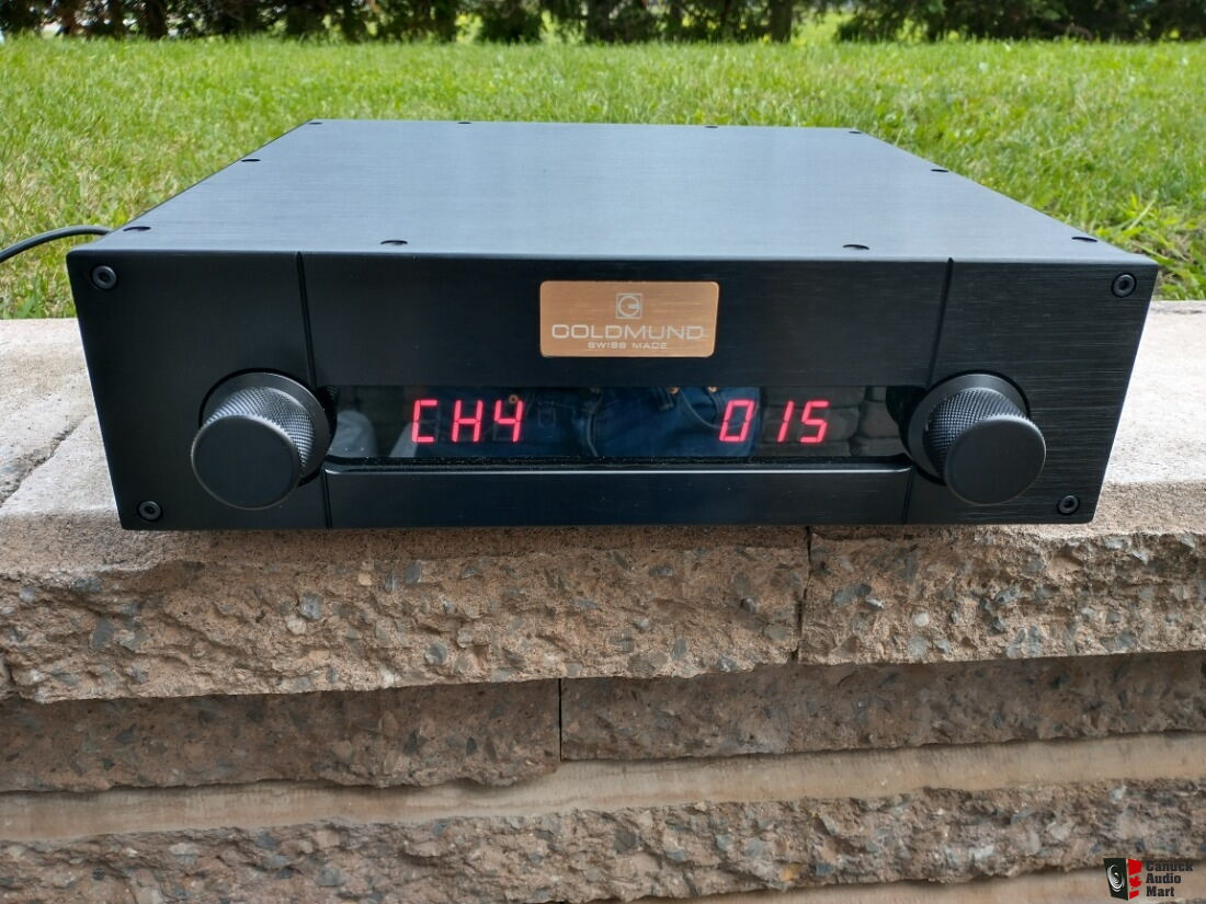 Tube preamplifier 12ax7 with remote Photo #4031462 - Canuck Audio Mart
