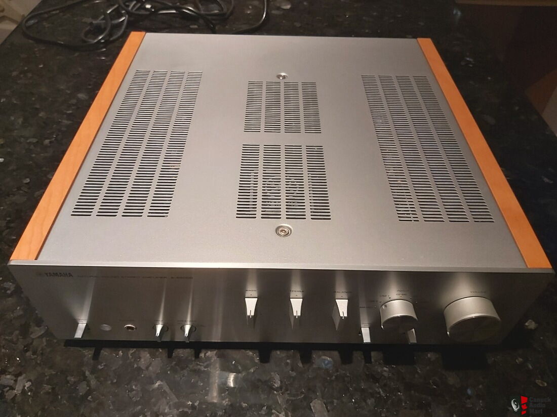 Yamaha A-S2000 In Silver - "Like New Photo #4034303 - Canuck Audio Mart