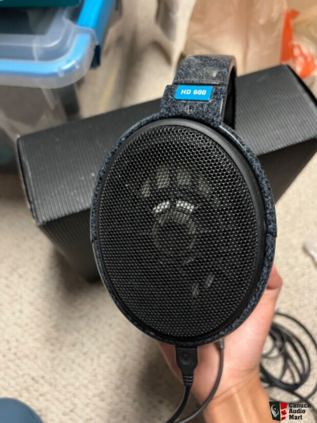 Sennheiser HD 600 Photo #4035440 - Canuck Audio Mart