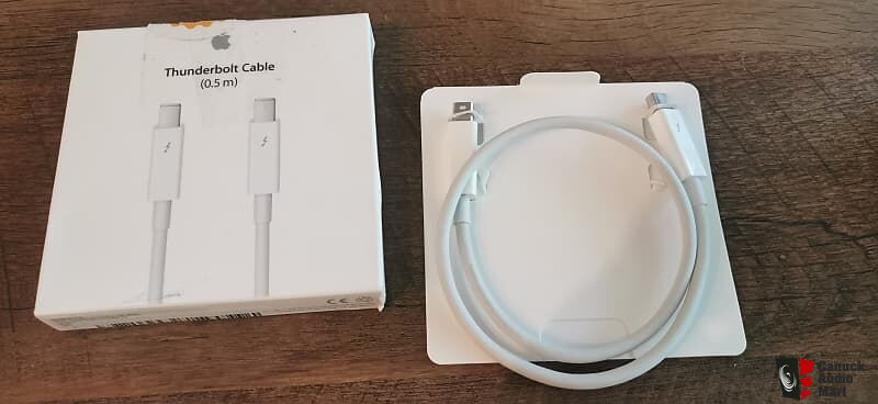 Zoom TAC-2 Thunderbolt Audio Interface + Apple cable Photo #4036607 ...