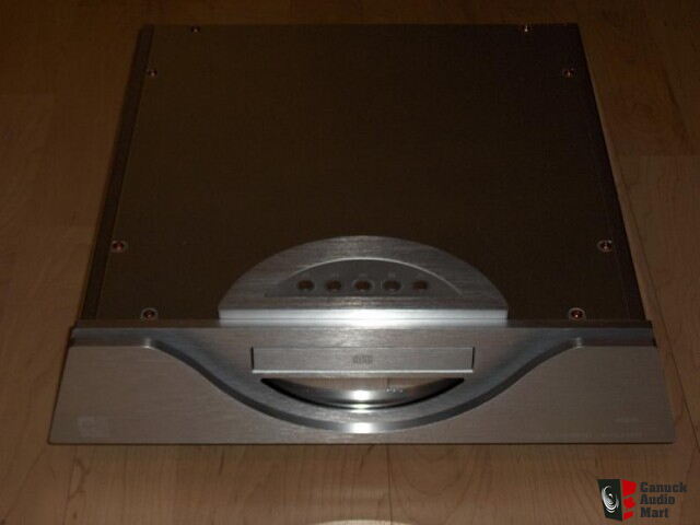 JUNGSON MOON HARBOUR CD-S2 HDCD/CD PLAYER Photo #40464 - US Audio Mart