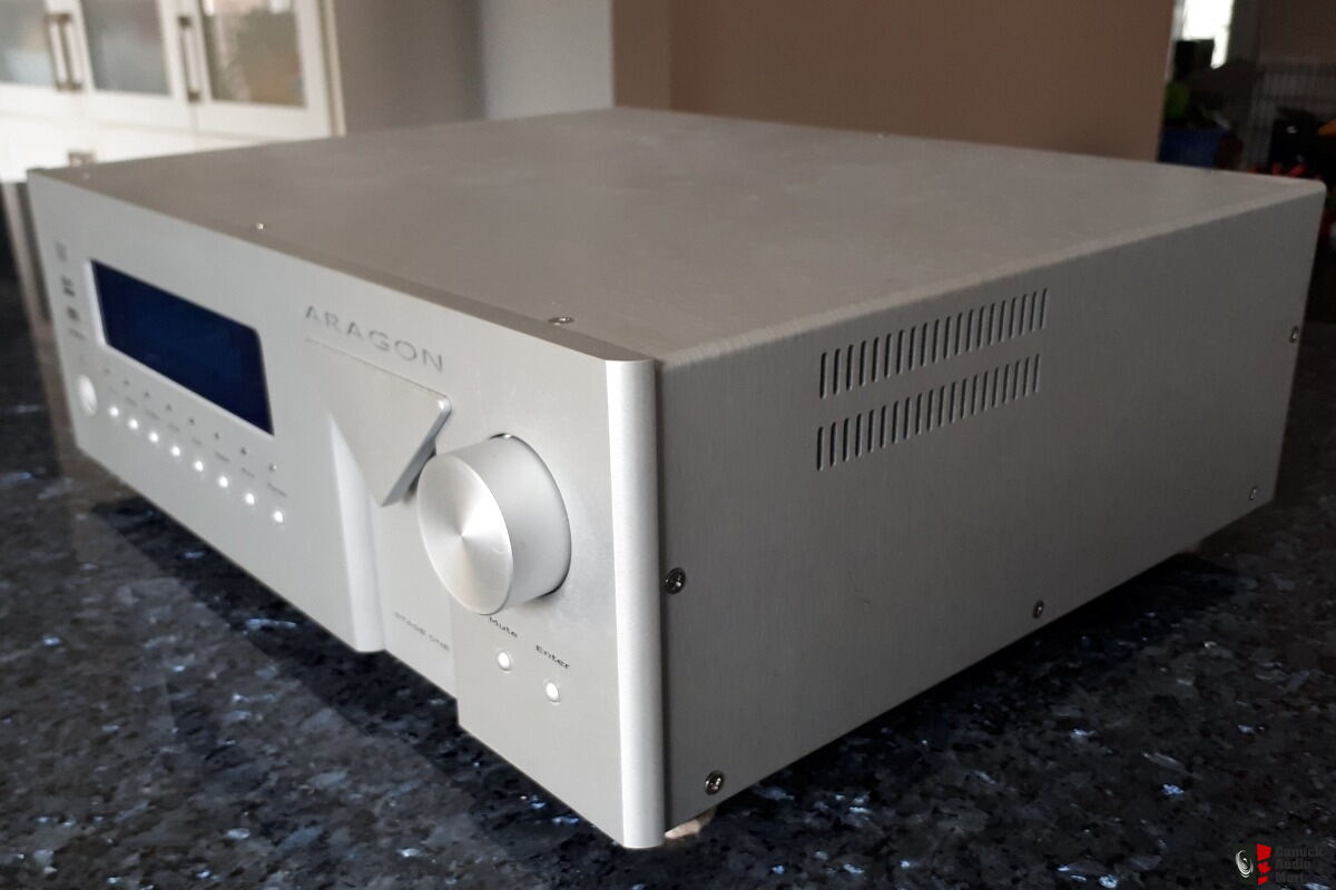 Aragon Stage One Processor A/V Pre-Amplifier Photo #4047853 - Canuck ...