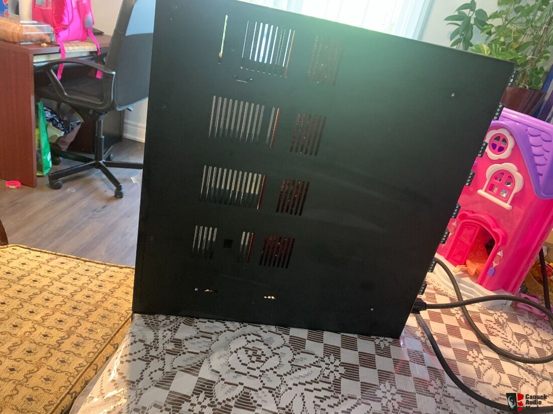 Anthem MDX-16 Multi-Zone Distribution Amplifier Photo #4051158 - US ...