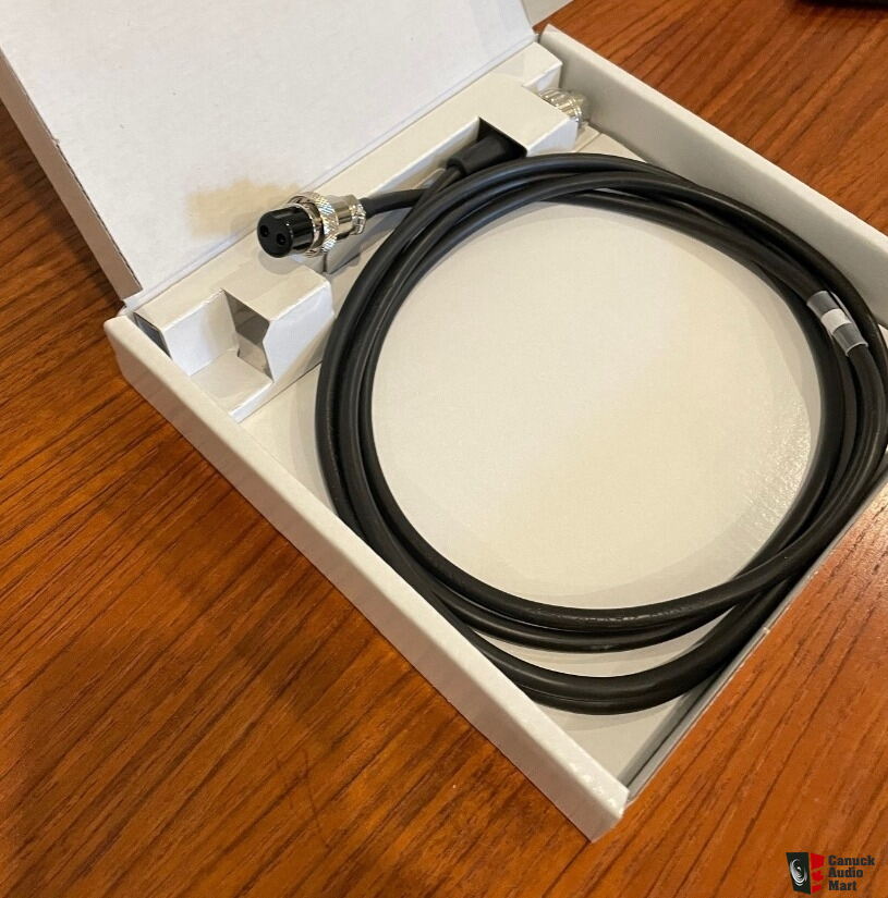 Naim SLIC interconnect Photo #4052841 - Canuck Audio Mart
