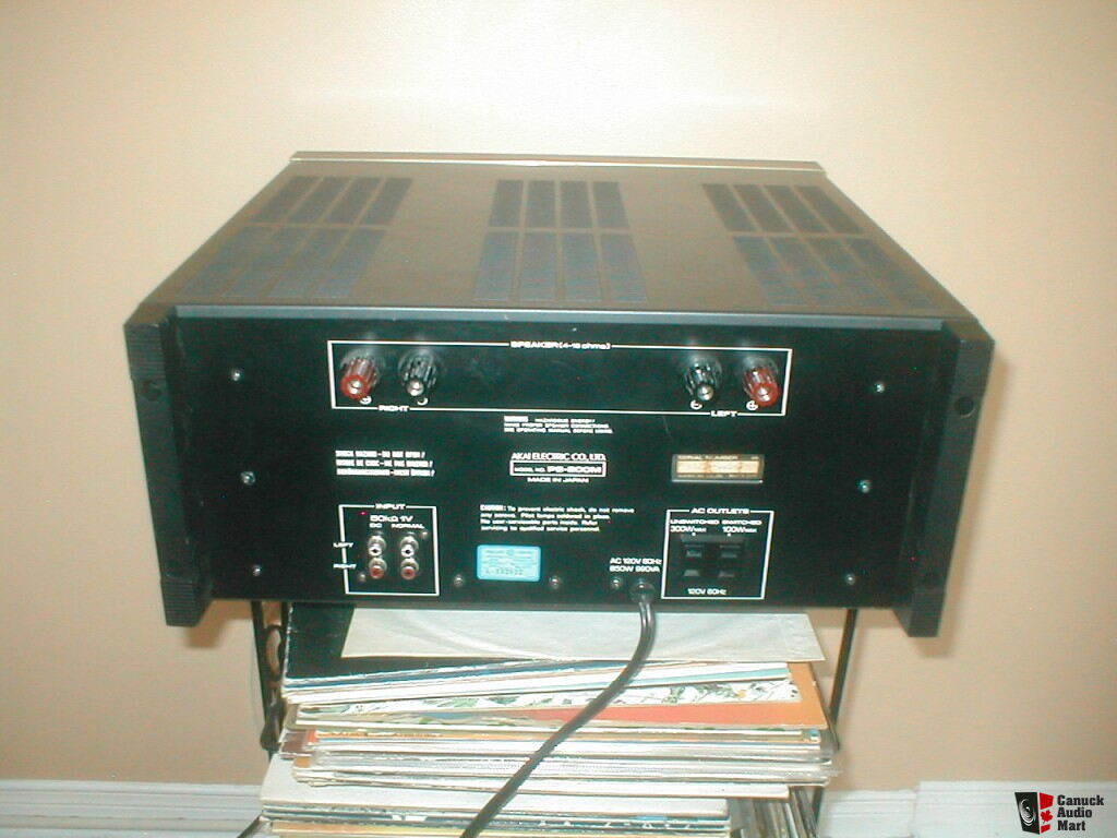 Huge AKAI PS-200M Power Amplifier Photo #405315 - UK Audio Mart