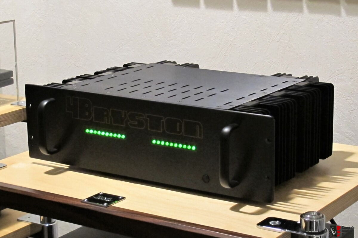 Bryston 4B power amplifier with LED output display - EXCELLENT (SOLD TO ...