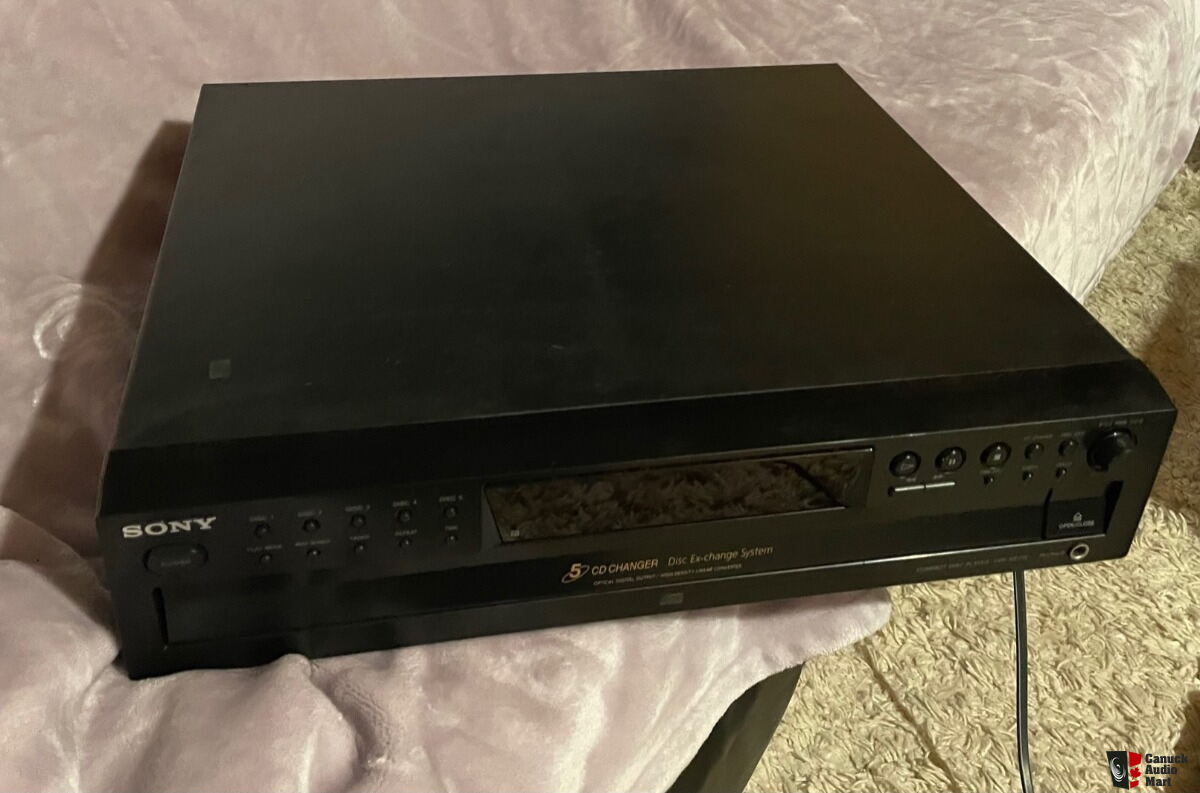 Sony CDP-CE375 5-Disc Carousel-Style CD Changer Photo #4063572 - UK ...