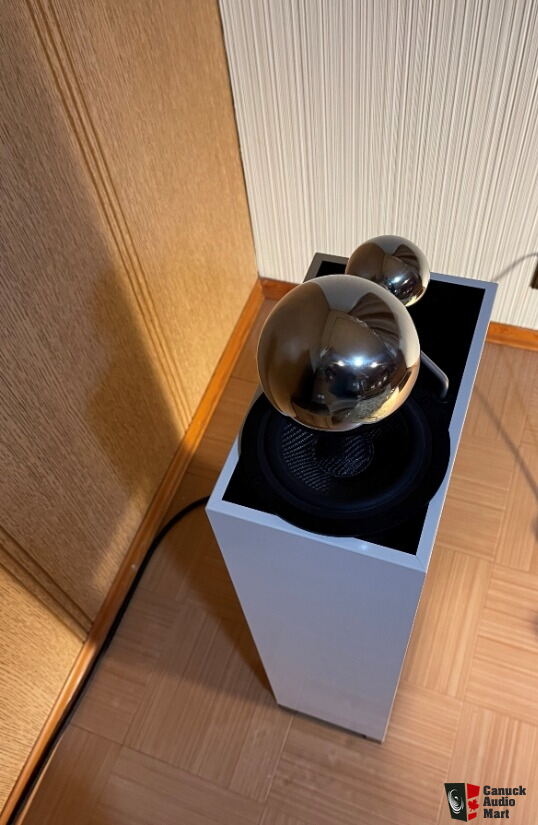 Duevel Planets omni speakers Photo #4071756 - US Audio Mart