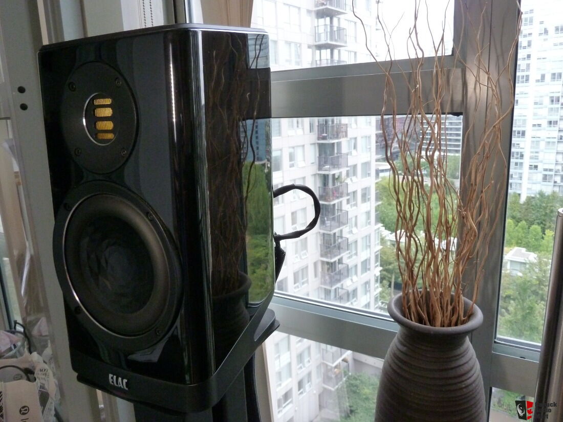 Elac Vela BS 403 bookshelves speakers, pair in Piano Black finish 41 Hz ...