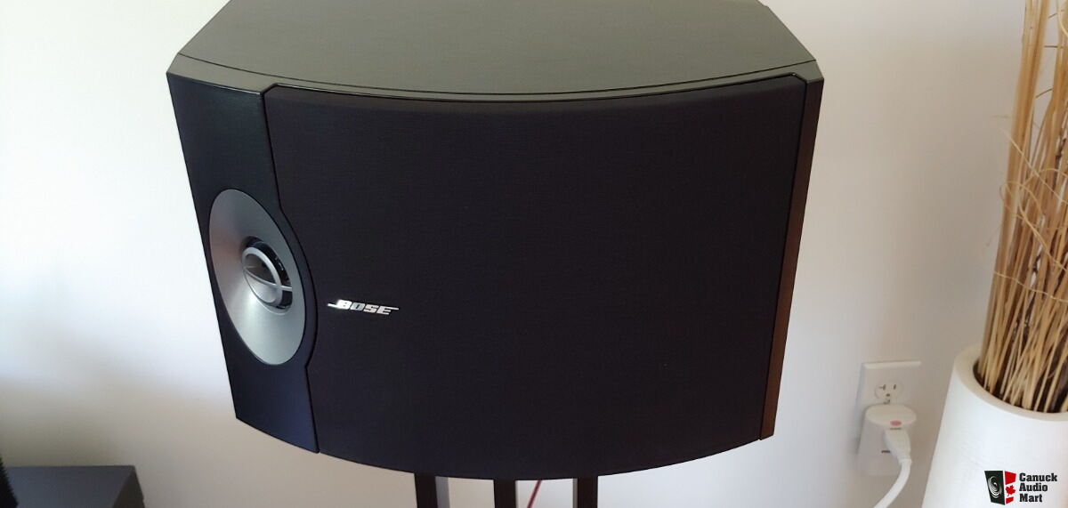 Bose 301V Pair For Sale - Canuck Audio Mart