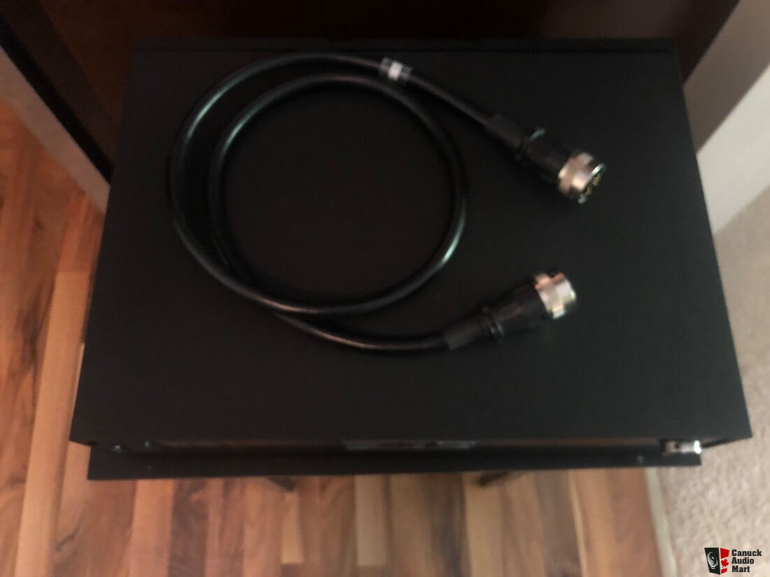Naim Power Supply Unit: XPS-DR Photo #4078992 - Canuck Audio Mart