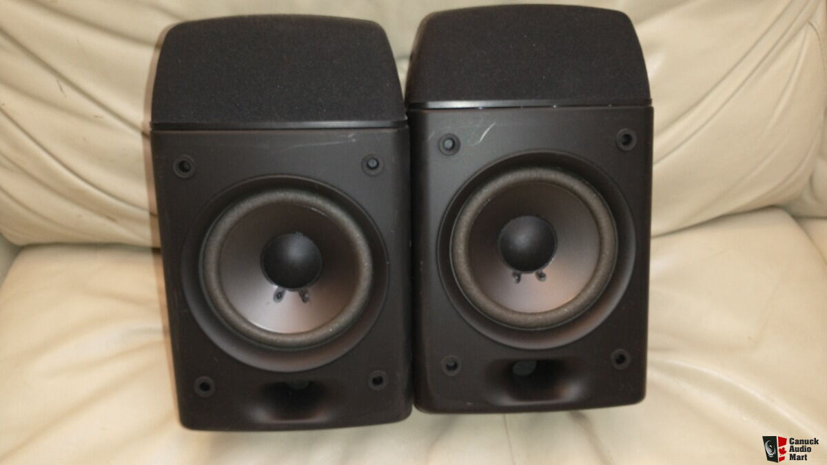 Linaeum Bookshelf Speakers by RCA Photo #4080878 - UK Audio Mart