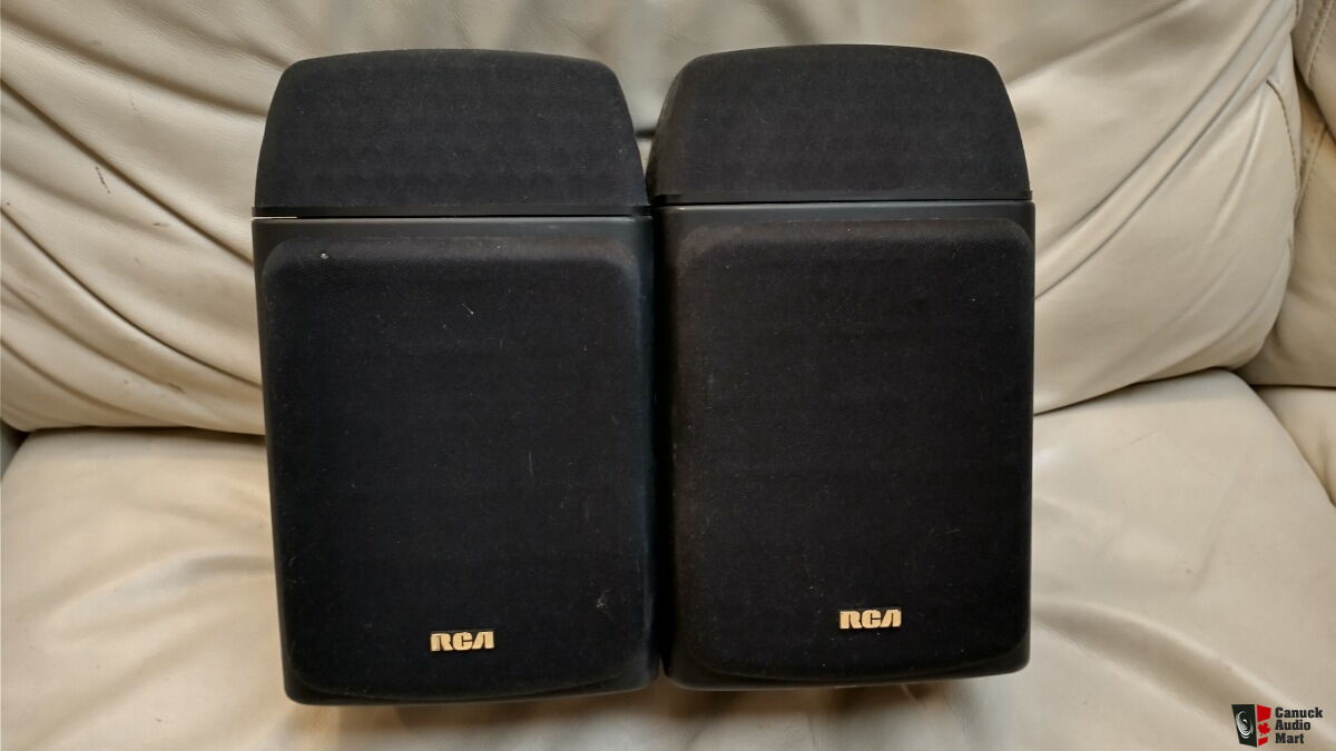 Linaeum Bookshelf Speakers by RCA Photo #4080879 - UK Audio Mart