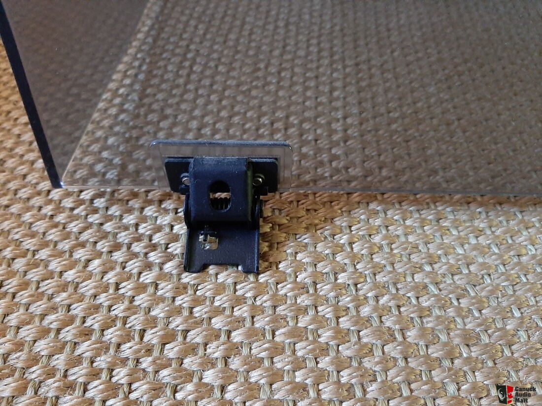 Marantz turntable dust cover Photo #4081843 - UK Audio Mart
