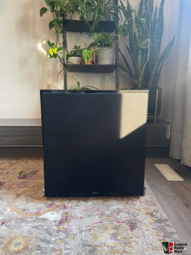 Piano Black Paradigm 2000SW Photo #4083604 - Canuck Audio Mart