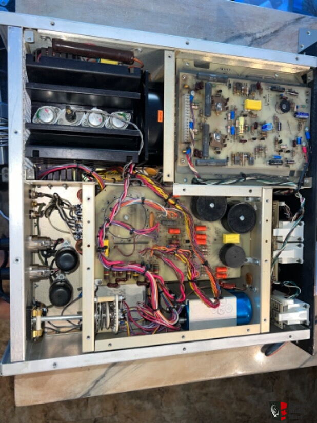 Refurbished 1977 JBL 6233 Professional Series Dual 300 Watts Amp with ...