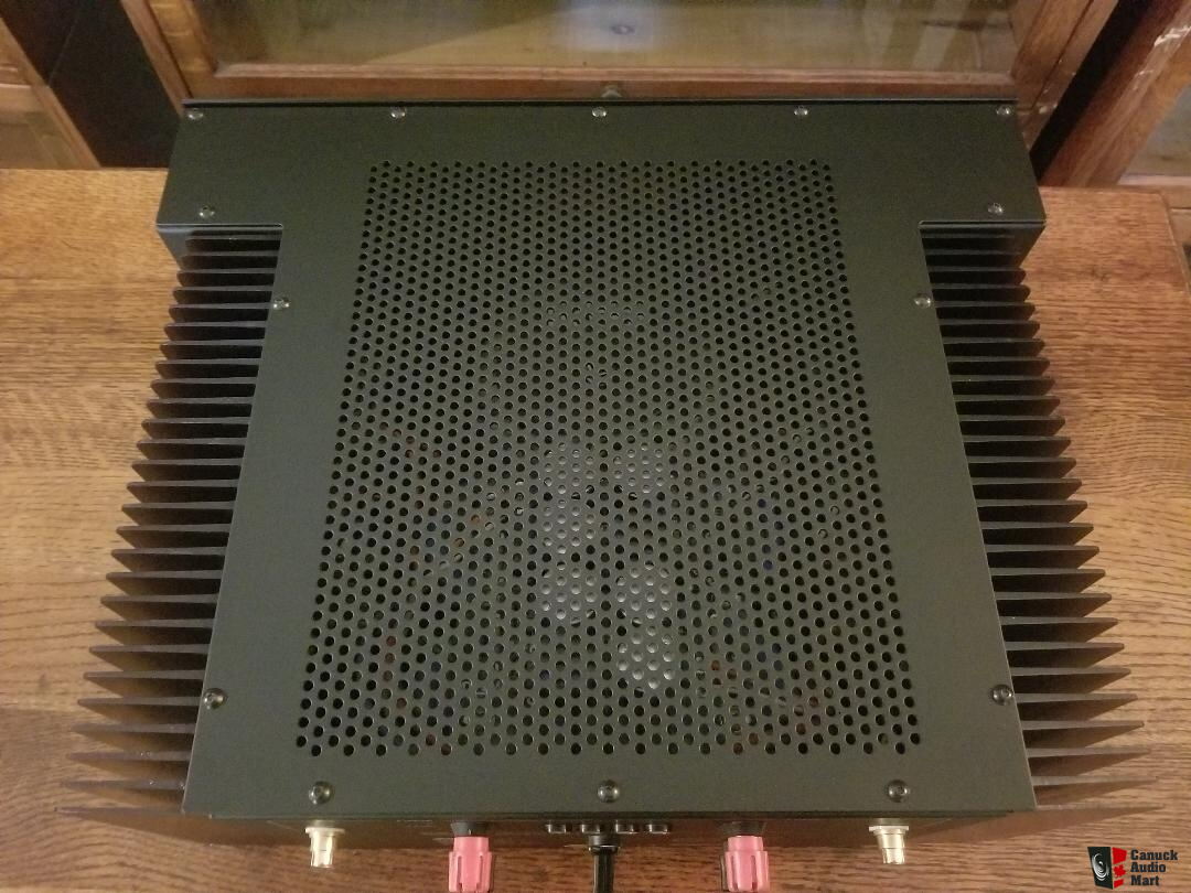 Adcom GFA 5500 Power Amp - Beautiful A1 Condition Photo #4089595 - US ...