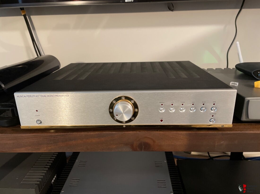Musical Fidelity Preamp A3cr Dual Mono - 9/10 Photo #4090367 - Canuck ...