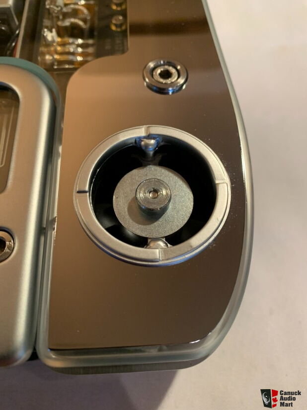 Audison Thesis HV Venti The Amplifier - Stunning Car Audio - Very Close ...