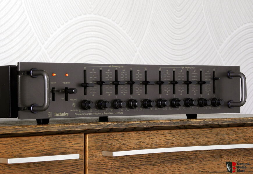 Technics SH-9010 equalizer Photo #4099109 - Canuck Audio Mart